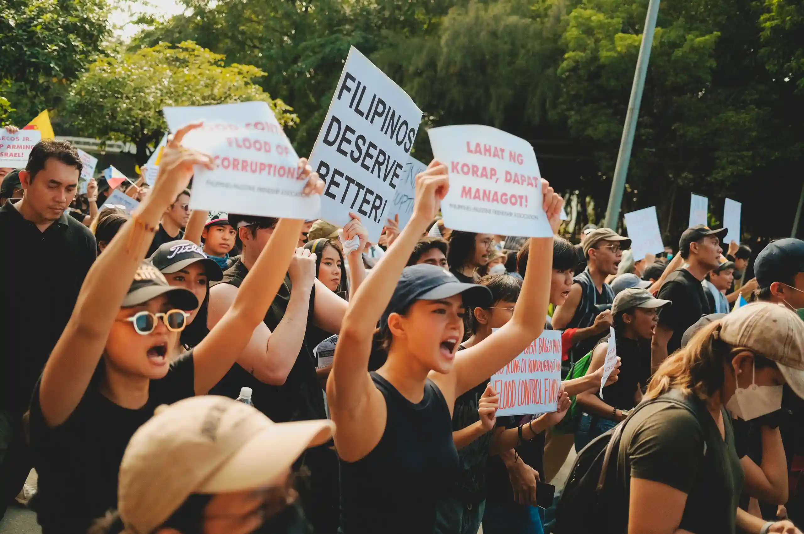 Jilson Tiu on Photographing the Luneta, EDSA Protests