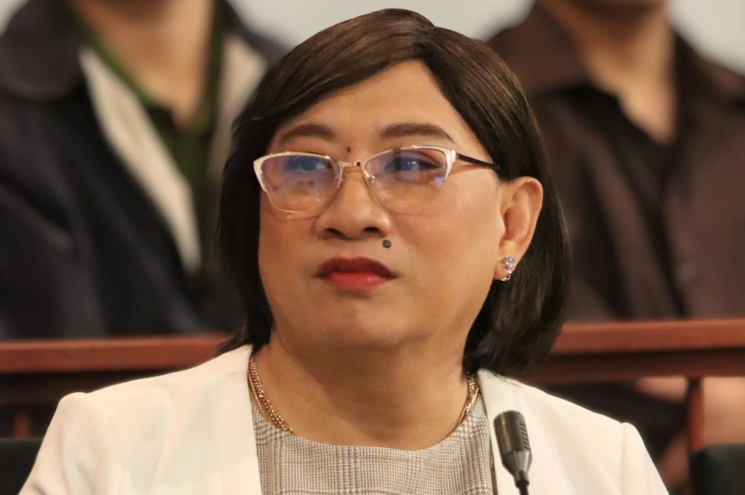 Michael V. as Ciala Dismaya Needs More Time on ‘Bubble Gang’